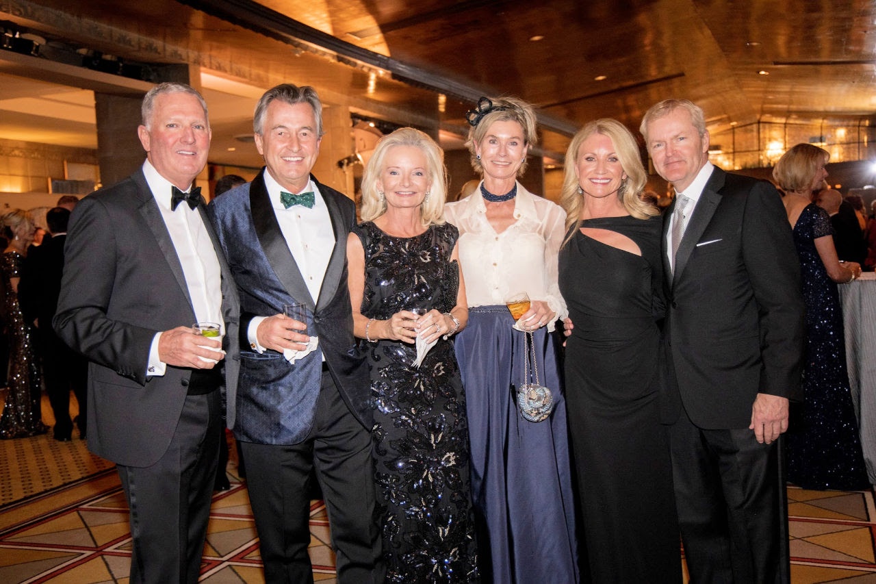 Barrow Grand Ball 2020 Raises Record $8.3 Million for Research | Barrow ... Barrow Grand Ball 2020 Raises Record $8.3 Million for Research | Barrow ...